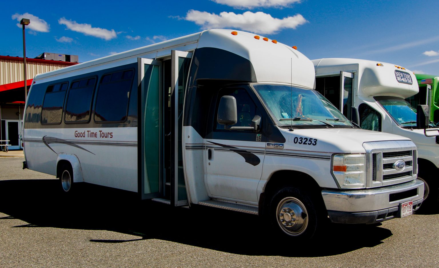 Bus and Rate Information | Denver Colorado | Good Time Tours